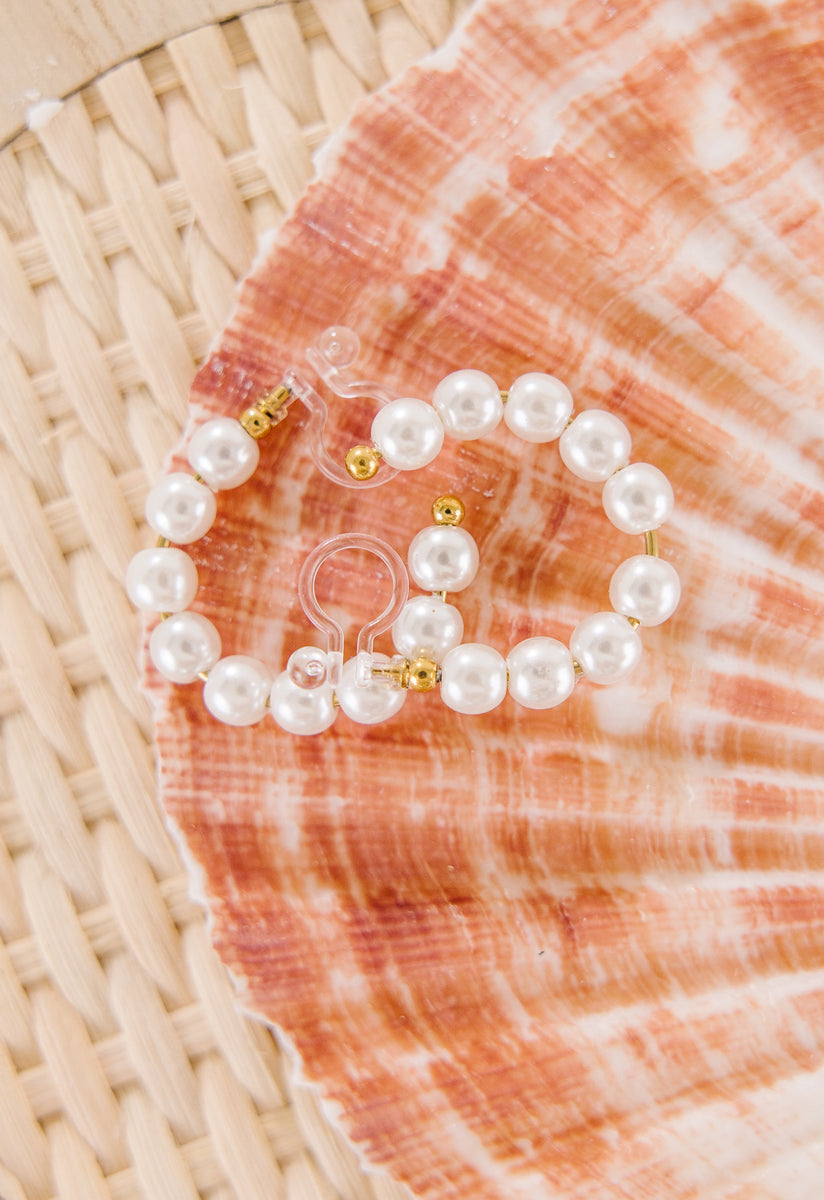 Sandy: 20mm Gold Clip-On Earrings – TAVA
